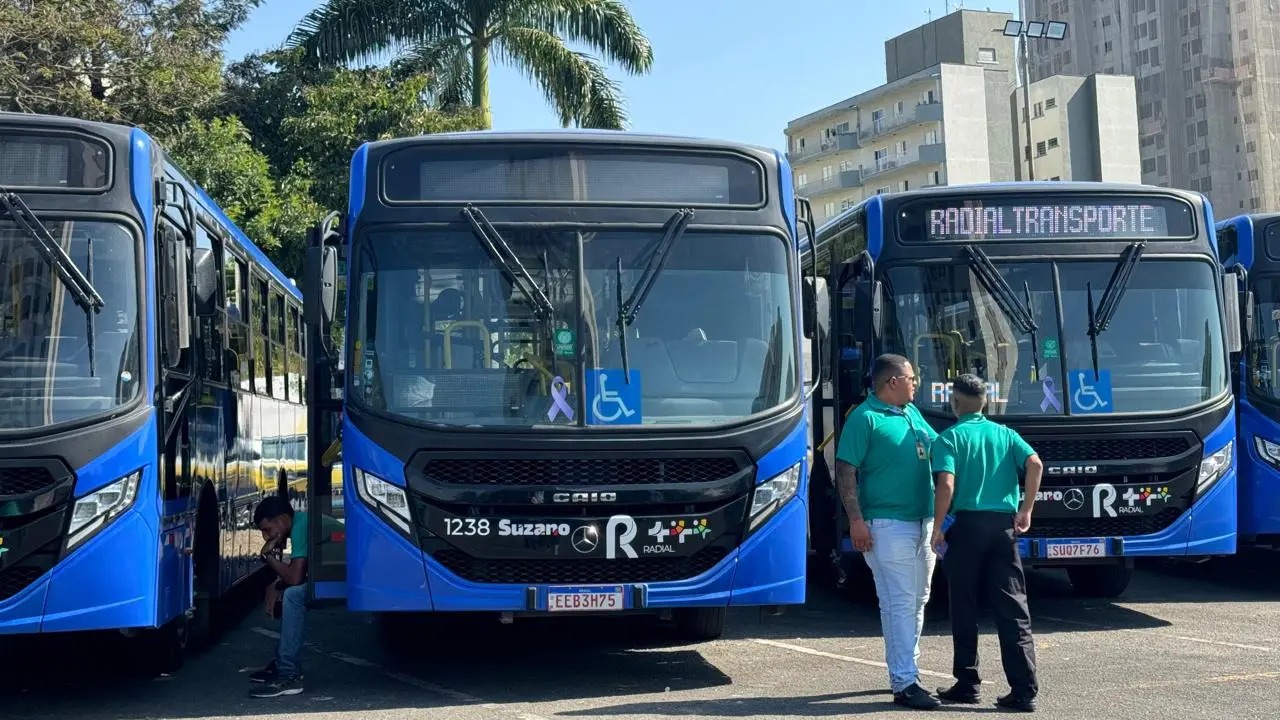 Prefeitura e Radial apresentam 23 novos ônibus para Suzano; prefeito ...