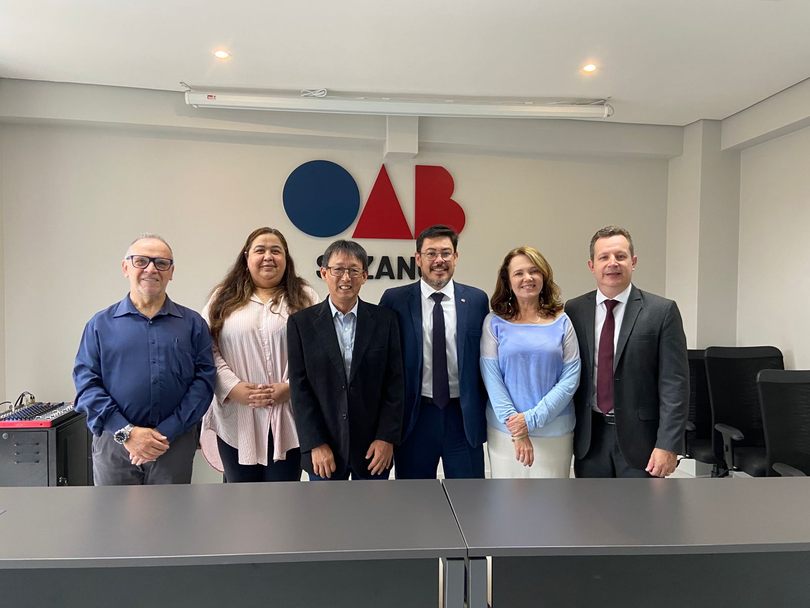 Artur Takayama faz reunião com diretoria da OAB de Suzano - Gazeta Popular